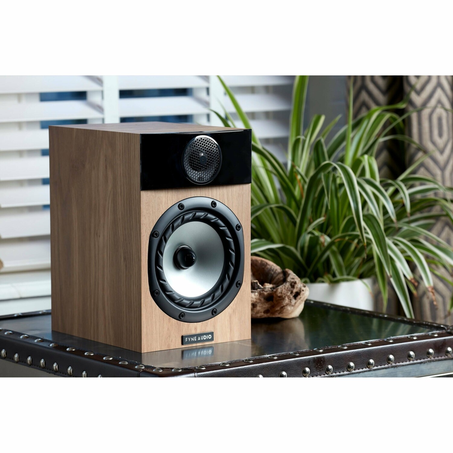 Fyne Audio - F300 - Bookshelf Speakers | HiFi Collective
